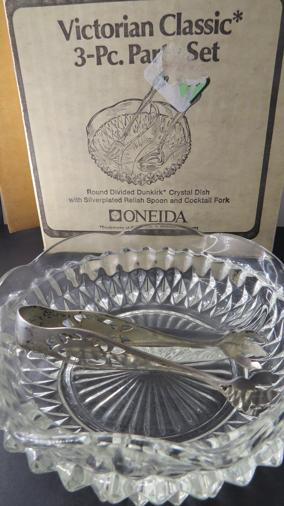 Vintage Oneida Divided Dunkirk Crystal Dish Silverplated Tongs 2-piece ...