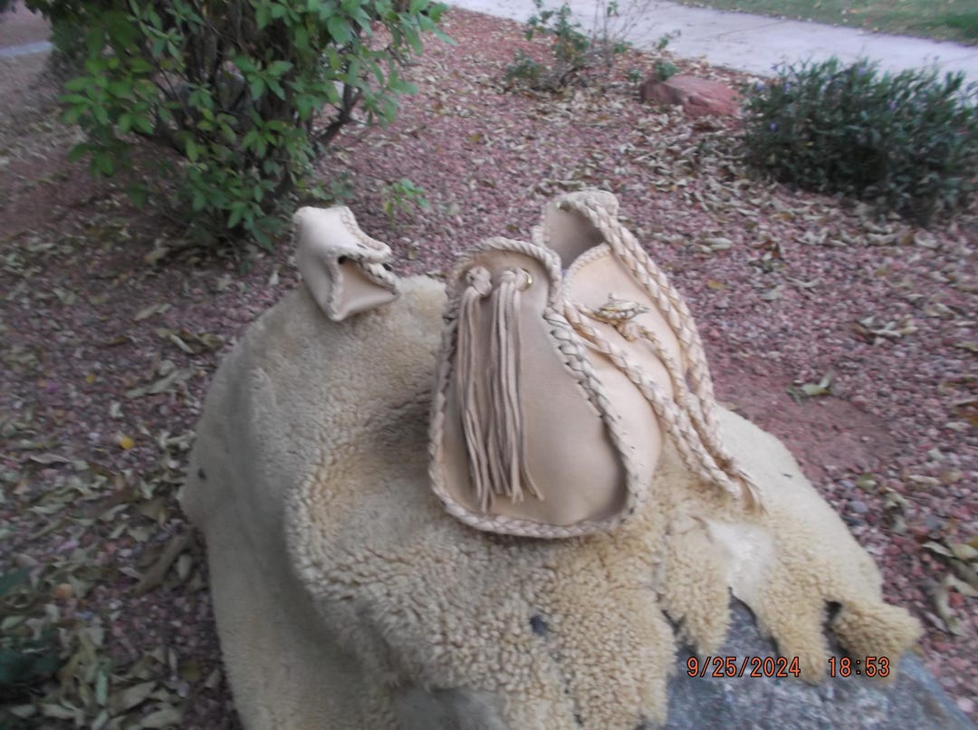 Hand Laced Ivory Deerskin Fully in Black Leather Rockin' Bag With ...