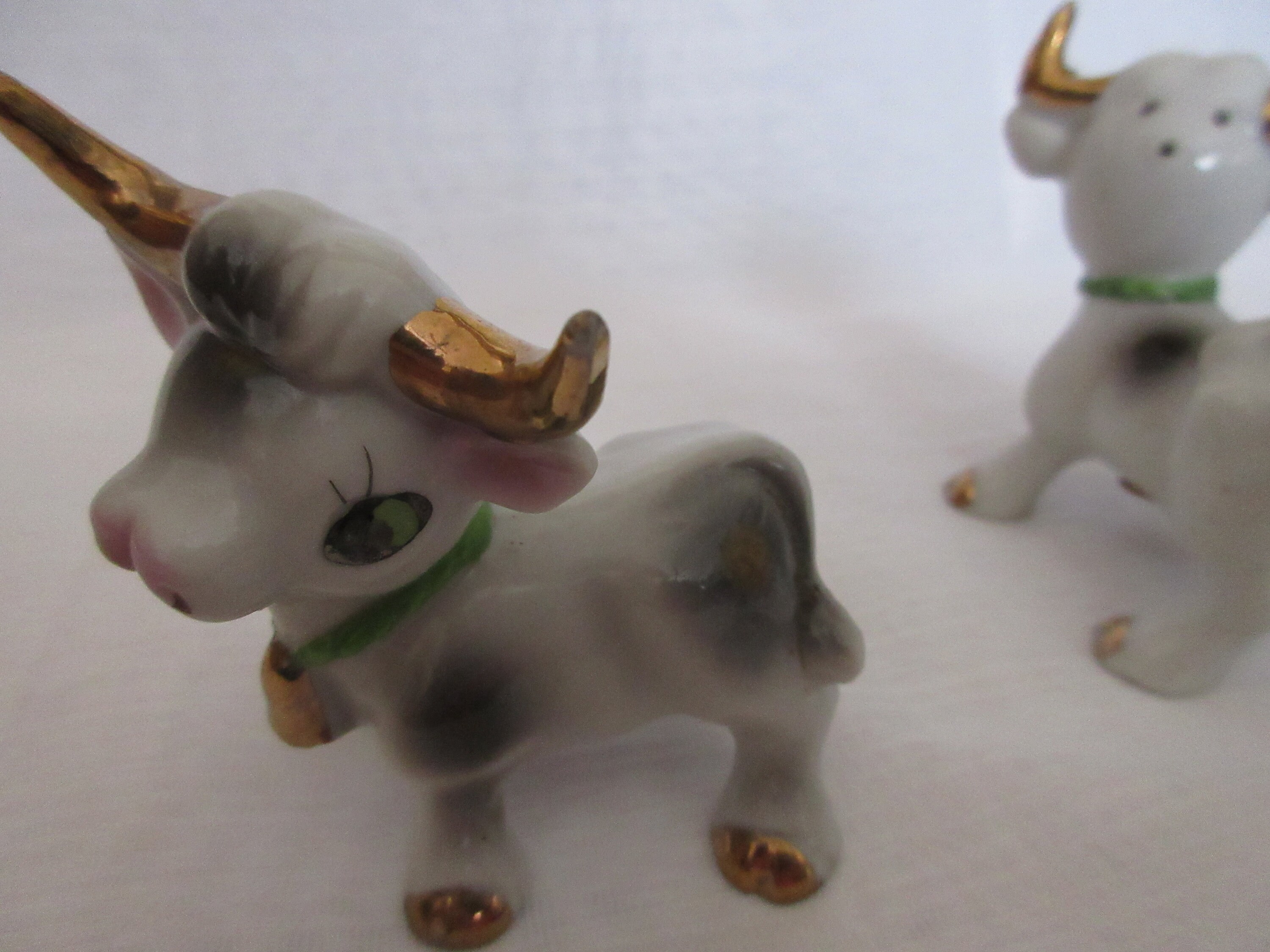 Cow Salt and Pepper Shakers - vintage, collectible, Japan