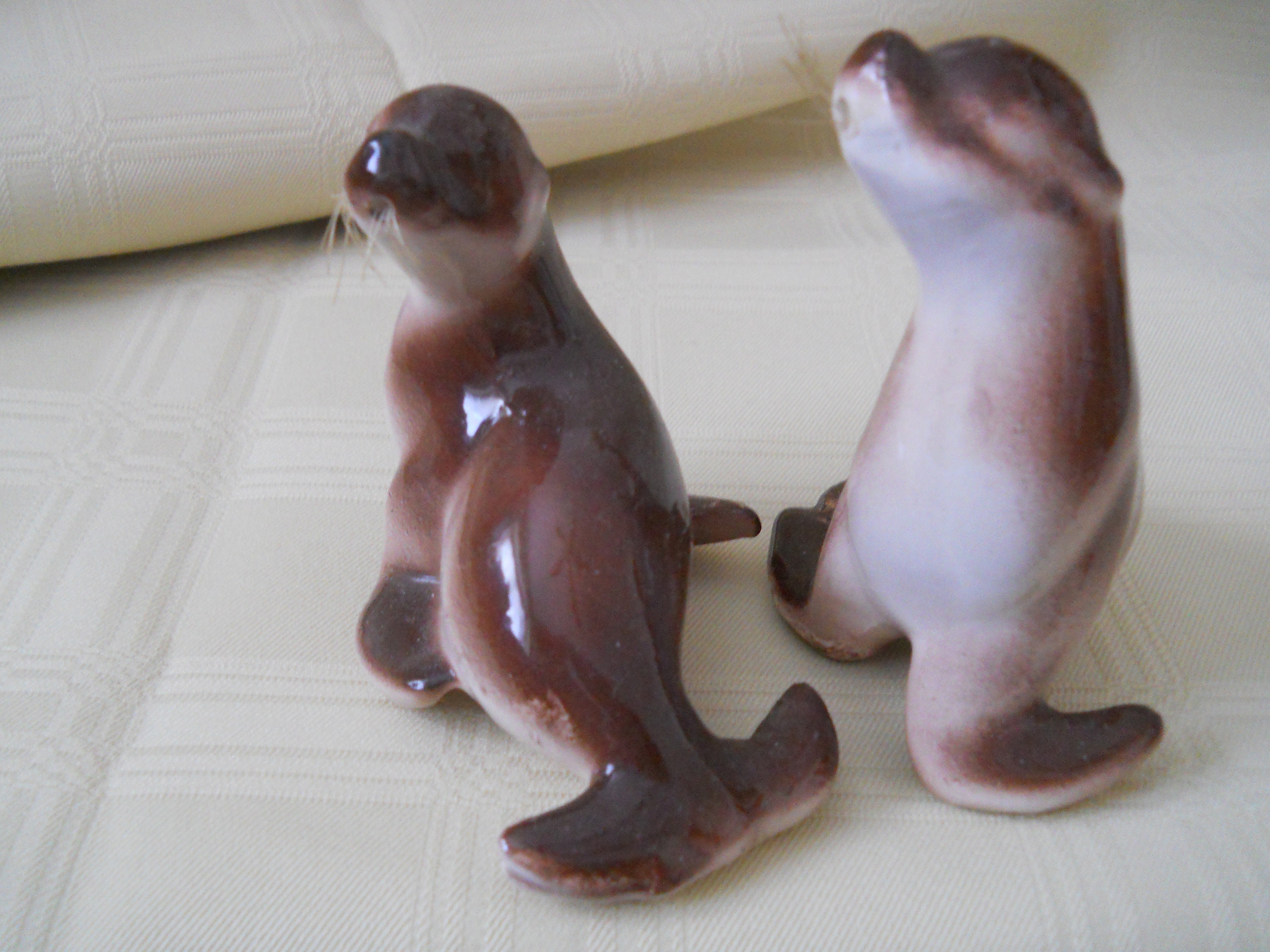 Seal Salt and Pepper Shakers - vintage, collectible, Japan Seal Salt and Pepper Shakers - vintage, collectible, Japan