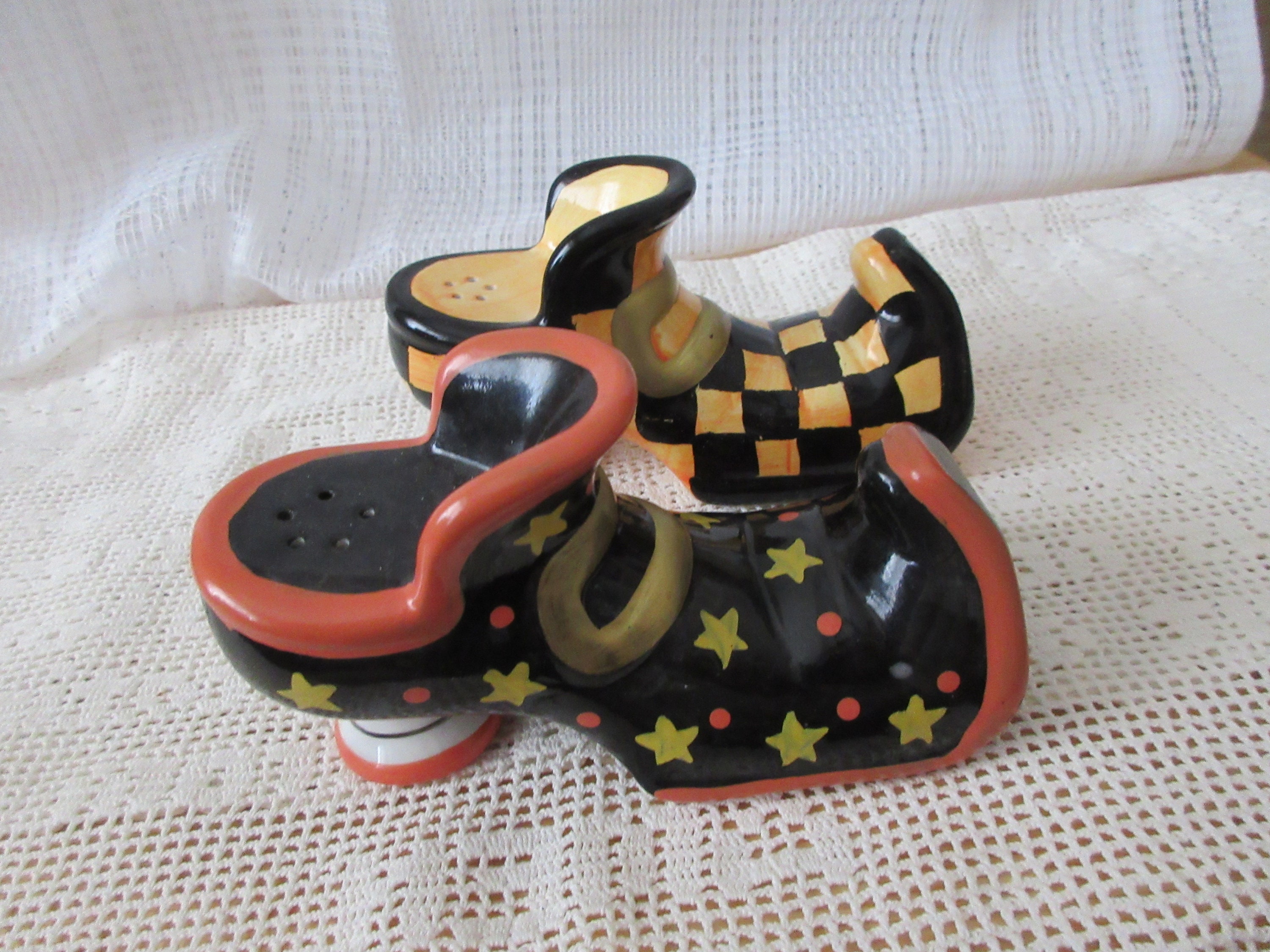 Witches Shoes Salt and Pepper Shakers - vintage, collectible, Halloween ...