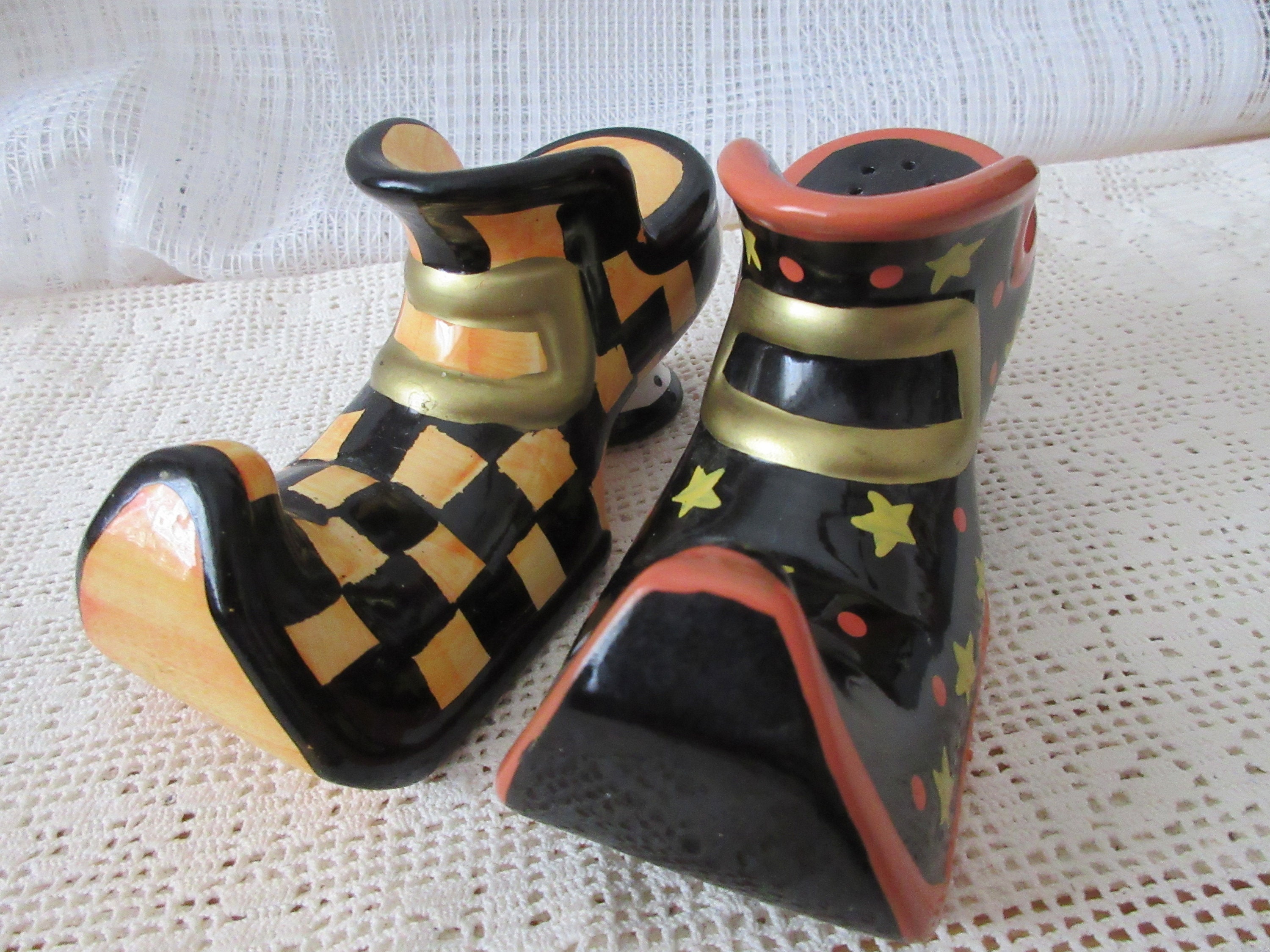 Witches Shoes Salt and Pepper Shakers - vintage, collectible, Halloween ...
