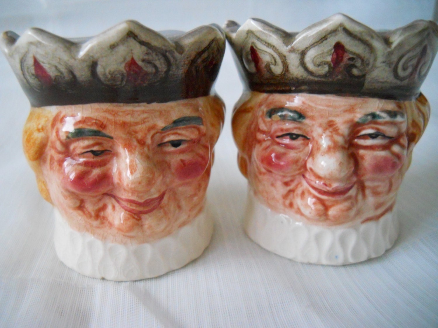 Toby Salt and Pepper Shakers - vintage, collectible, kitchen