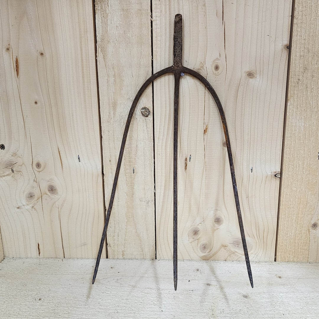 Primitive 3 Prong Pitchfork Hay Fork Head Item 5466 - Etsy