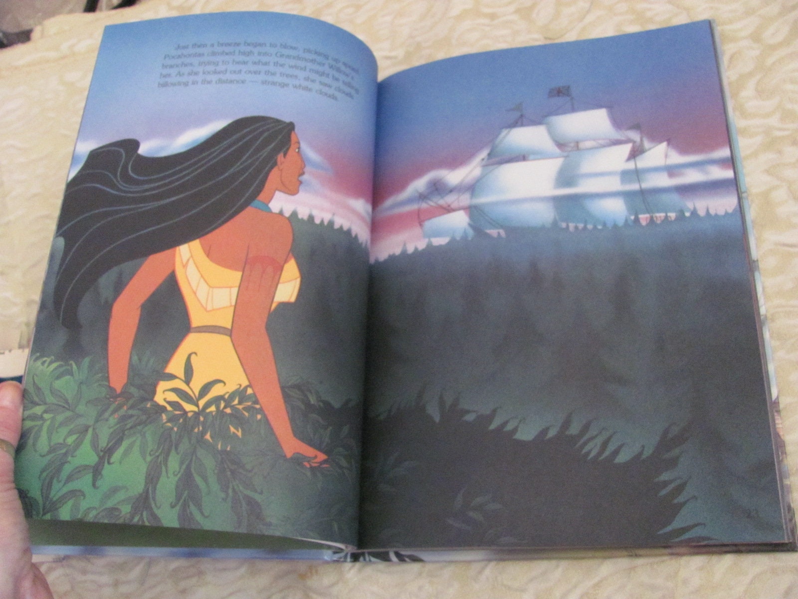 Disney Pocahontas Book - Larger Sized Full Color Illustrations ...
