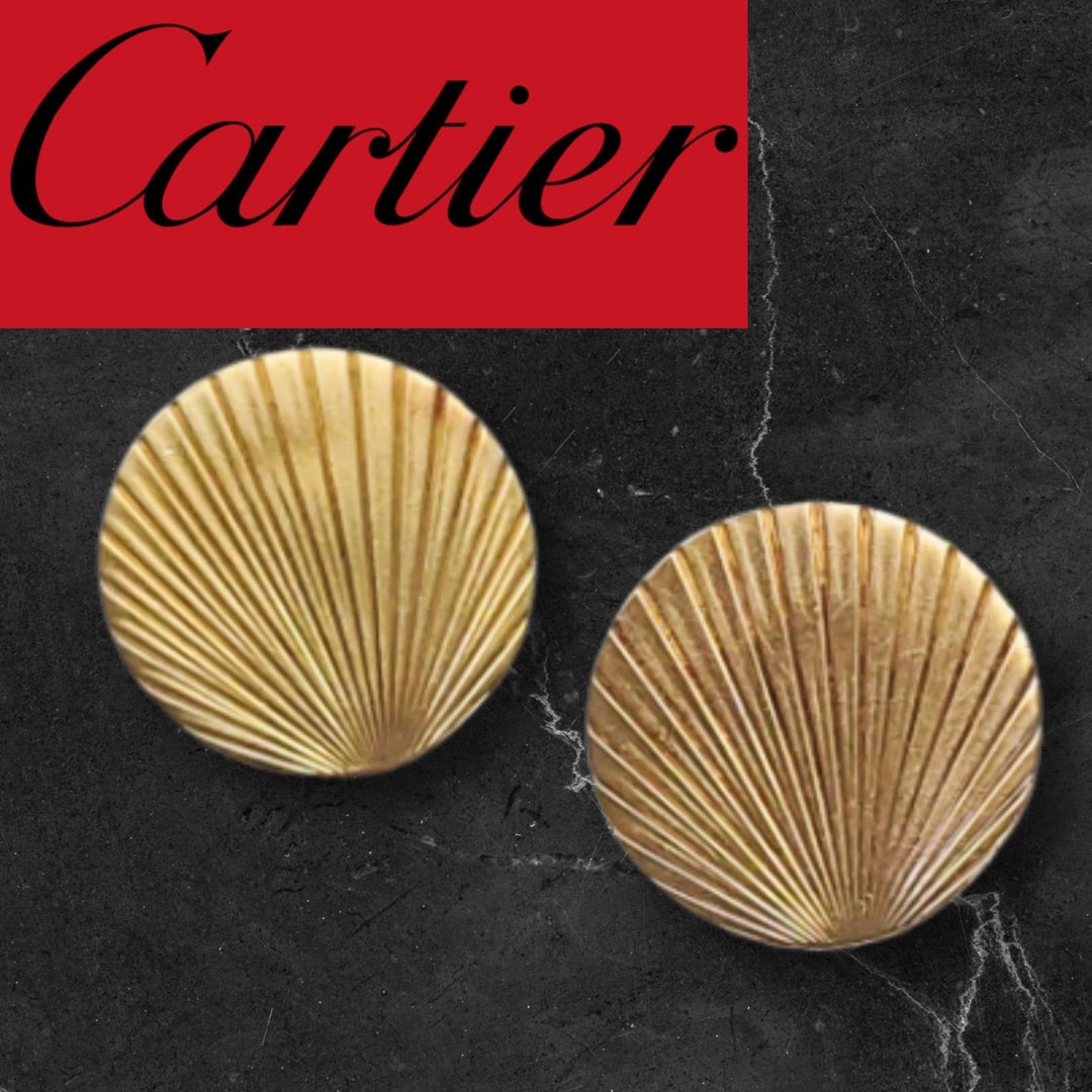 AUTHENTIC Vintage 1970s CARTIER Round Button Circle Clam Shell Fan Post ...