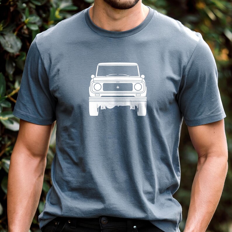 International Scout 80 Tee: Classic Car Lover Graphic T-shirt, 100% ...