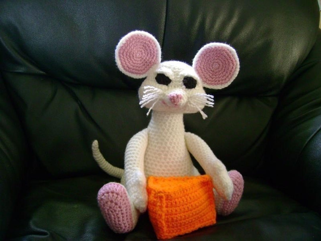 Big Mouse and Cheese PDF Crochet Pattern - Etsy