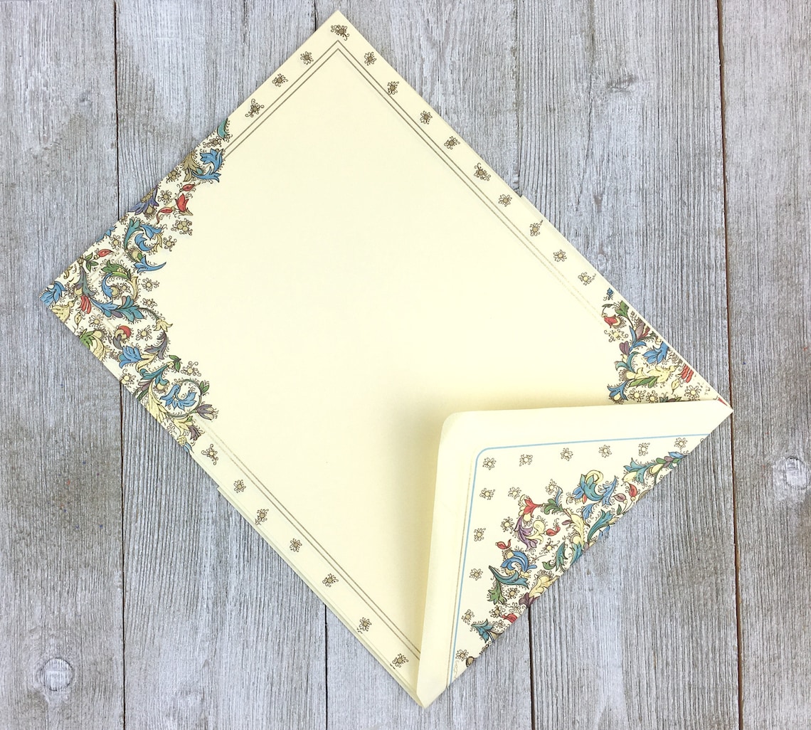 Medieval Flower Stationery Sheets and Envelopes Kartos Medicea | Etsy