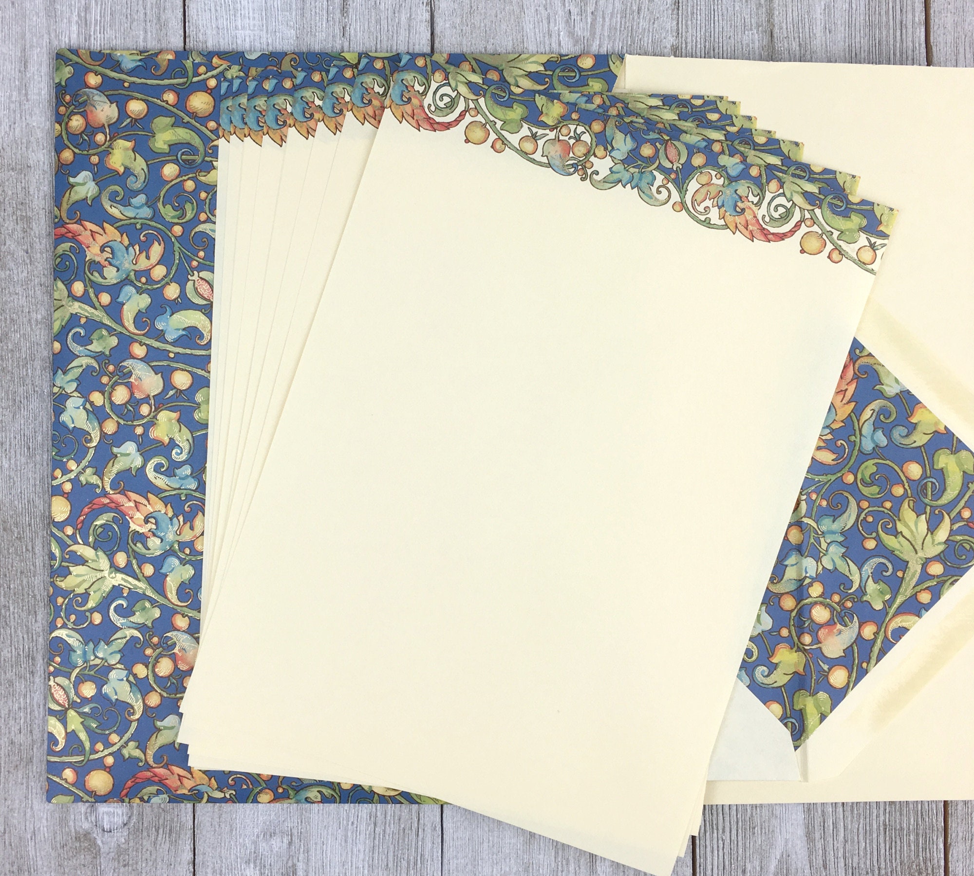 Blue Medieval Stationery Sheets and Envelopes Kartos Ramis - Etsy