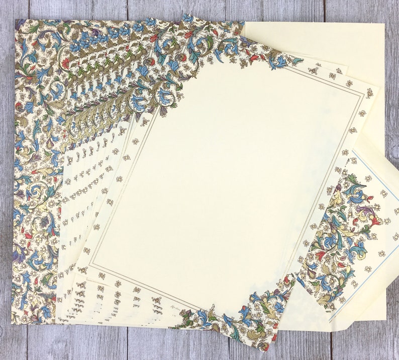 Medieval Flower Stationery Sheets and Envelopes Kartos Medicea | Etsy