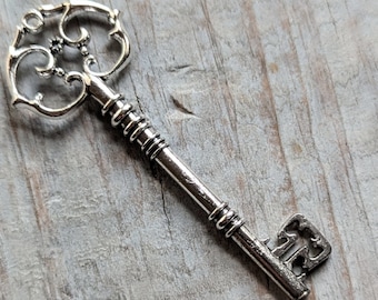 Big Key Large Skeleton Key Antiqued Bronze Key Pendant 82mm 3 Inch Key ...