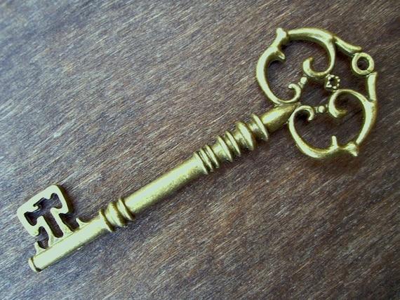 Large Antiqued Bronze Skeleton Key Steampunk Vintage Style - Etsy
