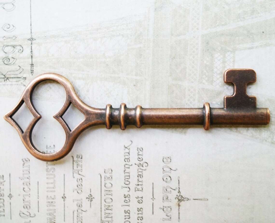 Extra Large Skeleton Key 1 Antiqued Copper 120mm/4.5 Inch 1 - Etsy