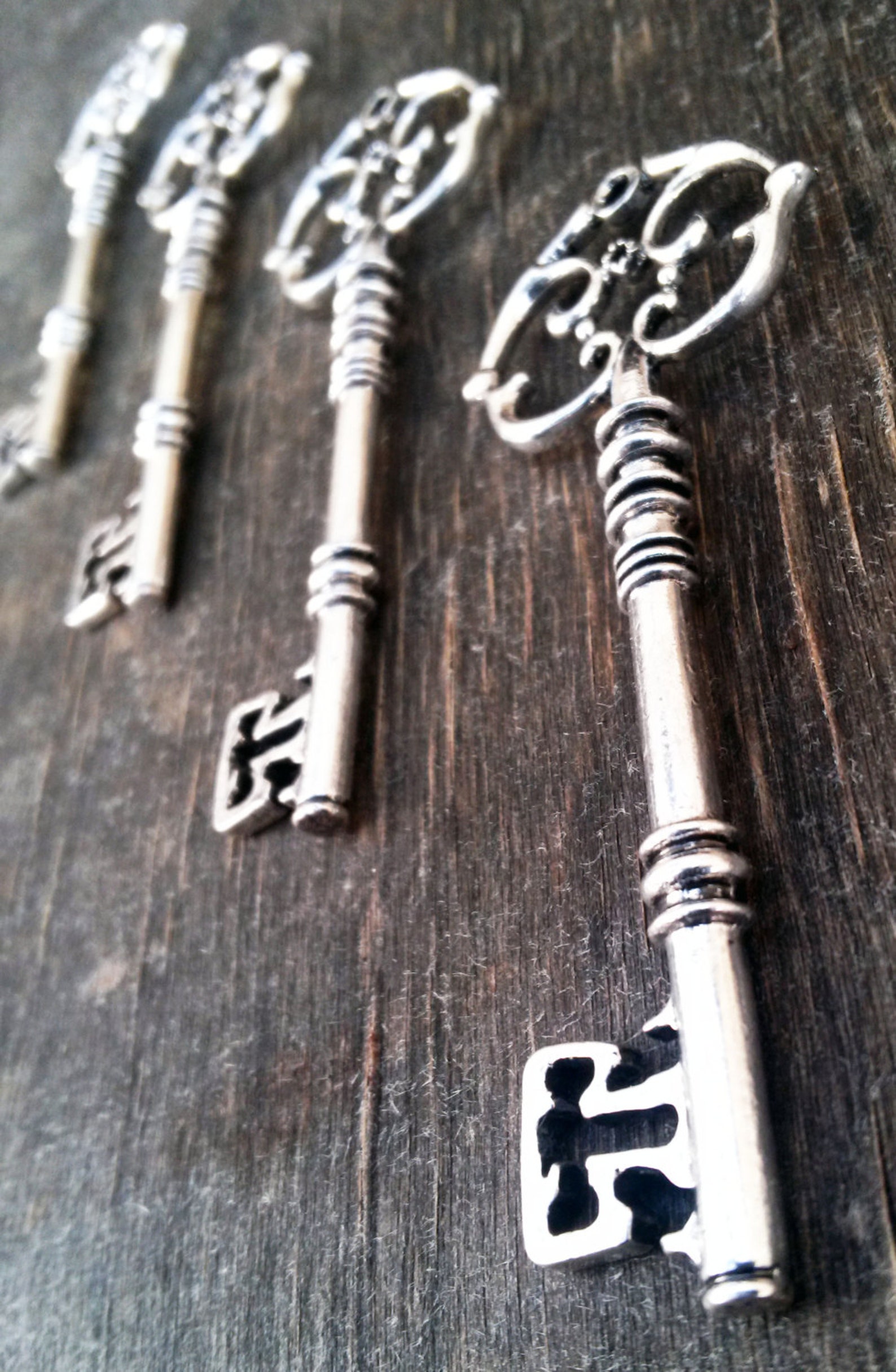 Large Skeleton Keys Bulk Rustic Steampunk Old Look Victorian - Etsy