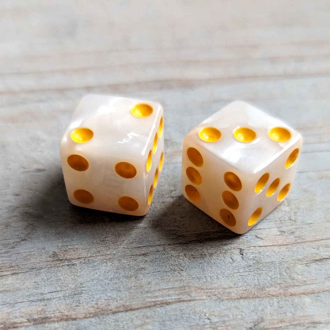 White Dice With Gold Pips 2 Marbled Swirl Design Standard Size 16mm ...