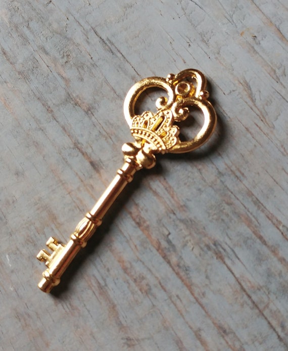 Very Old Gold Key