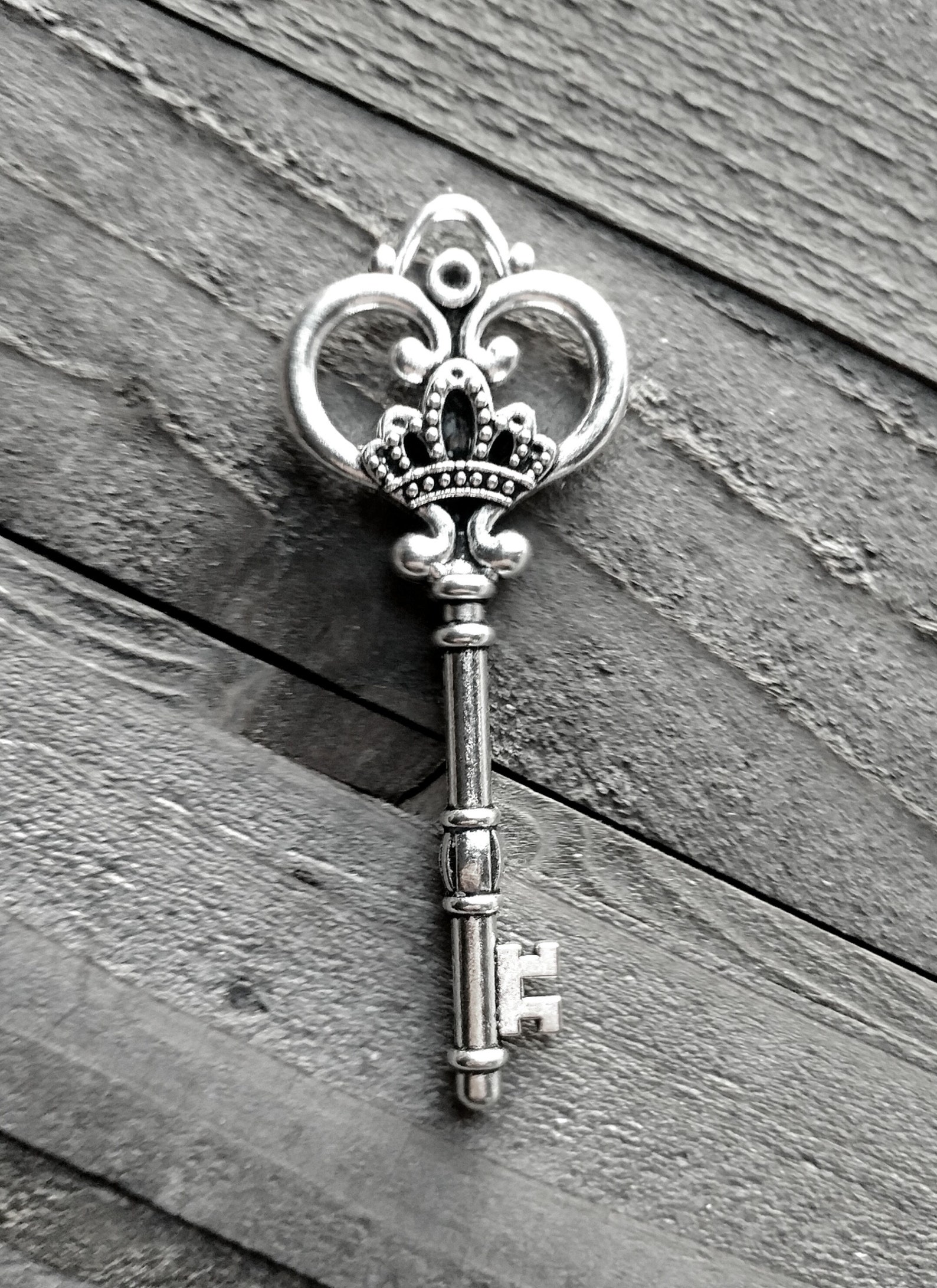 Large Skeleton Key Steampunk Rustic Old Look Victorian Wedding - Etsy