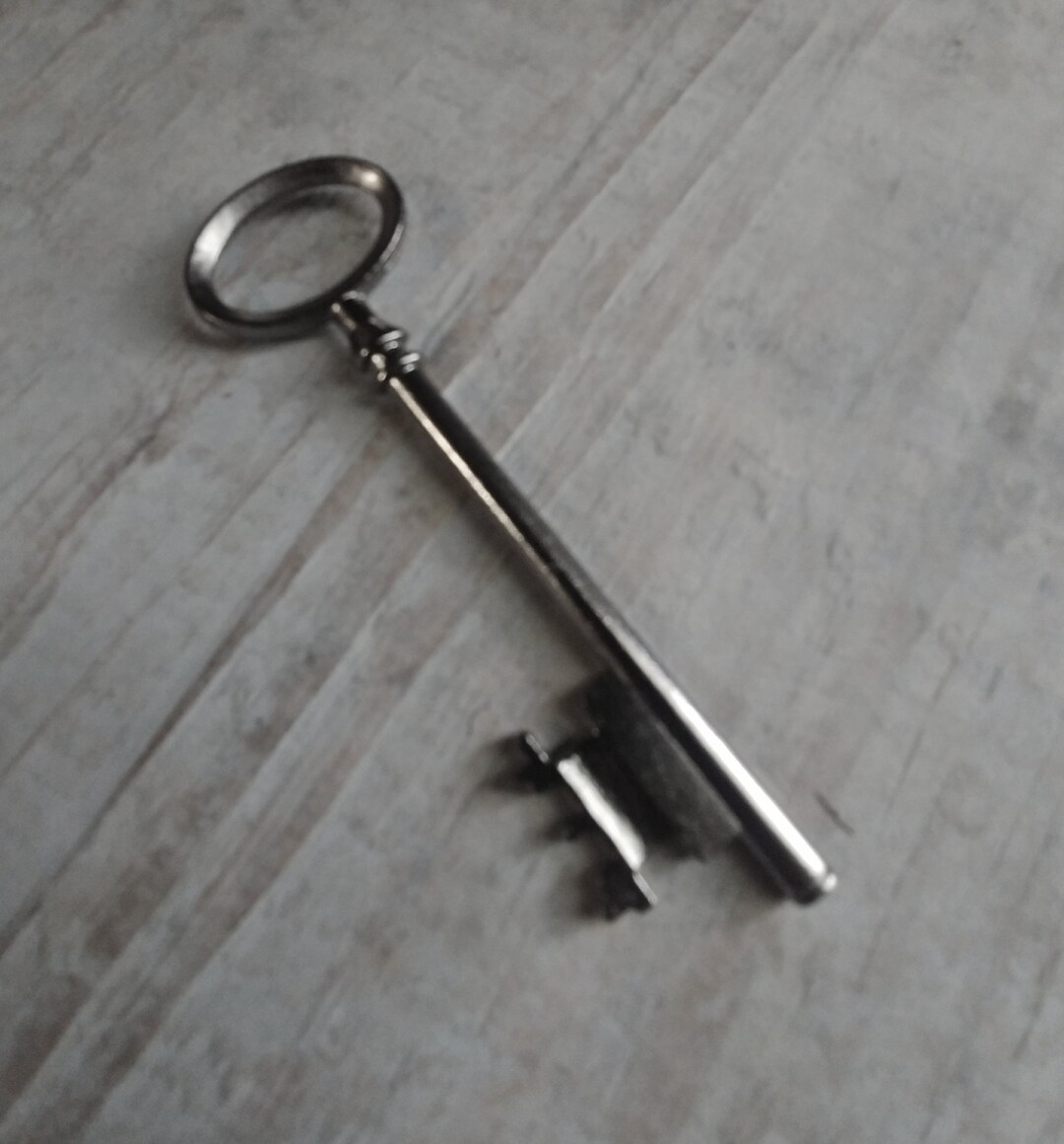 Large Skeleton Keys Bulk 200 Big Pendants Steampunk Rustic Old Look ...