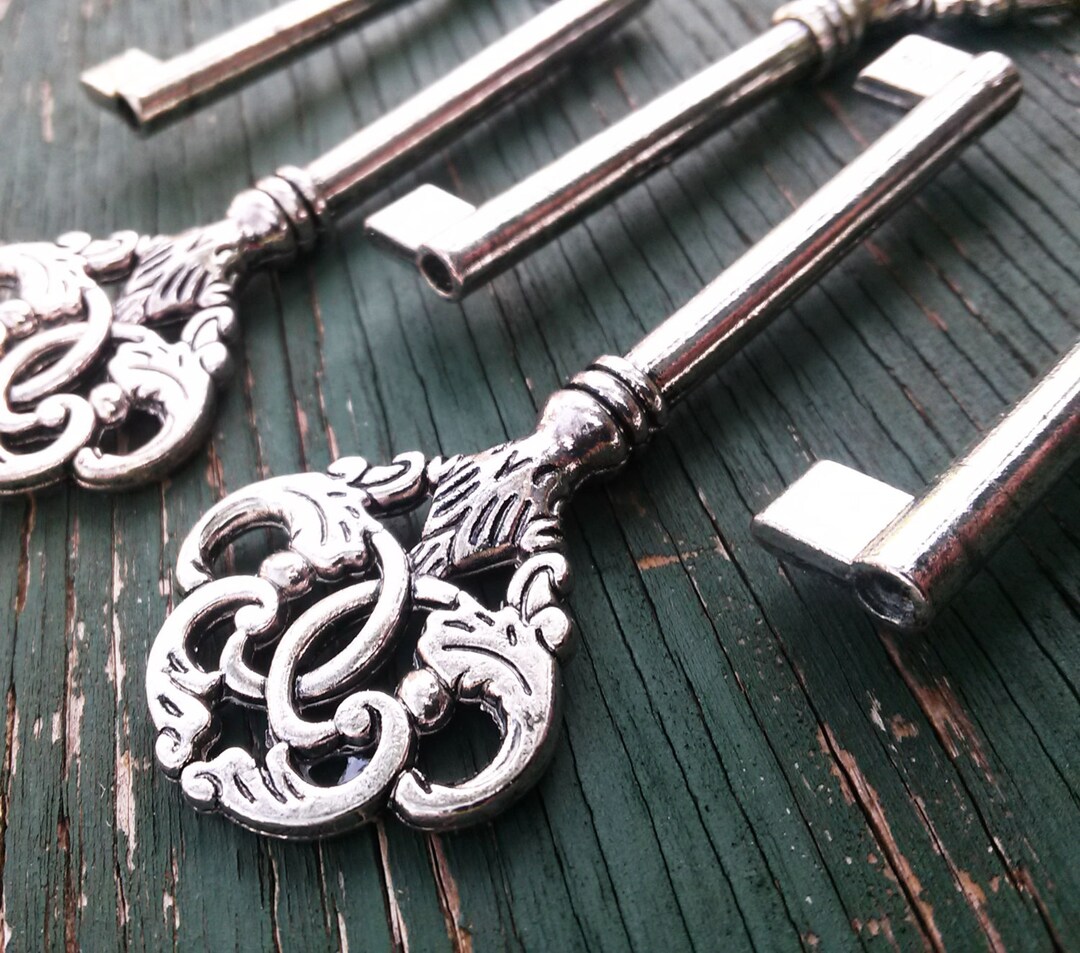 Large Skeleton Keys Bulk Steampunk Big 3.5 Inch Antiqued Silver Wedding ...