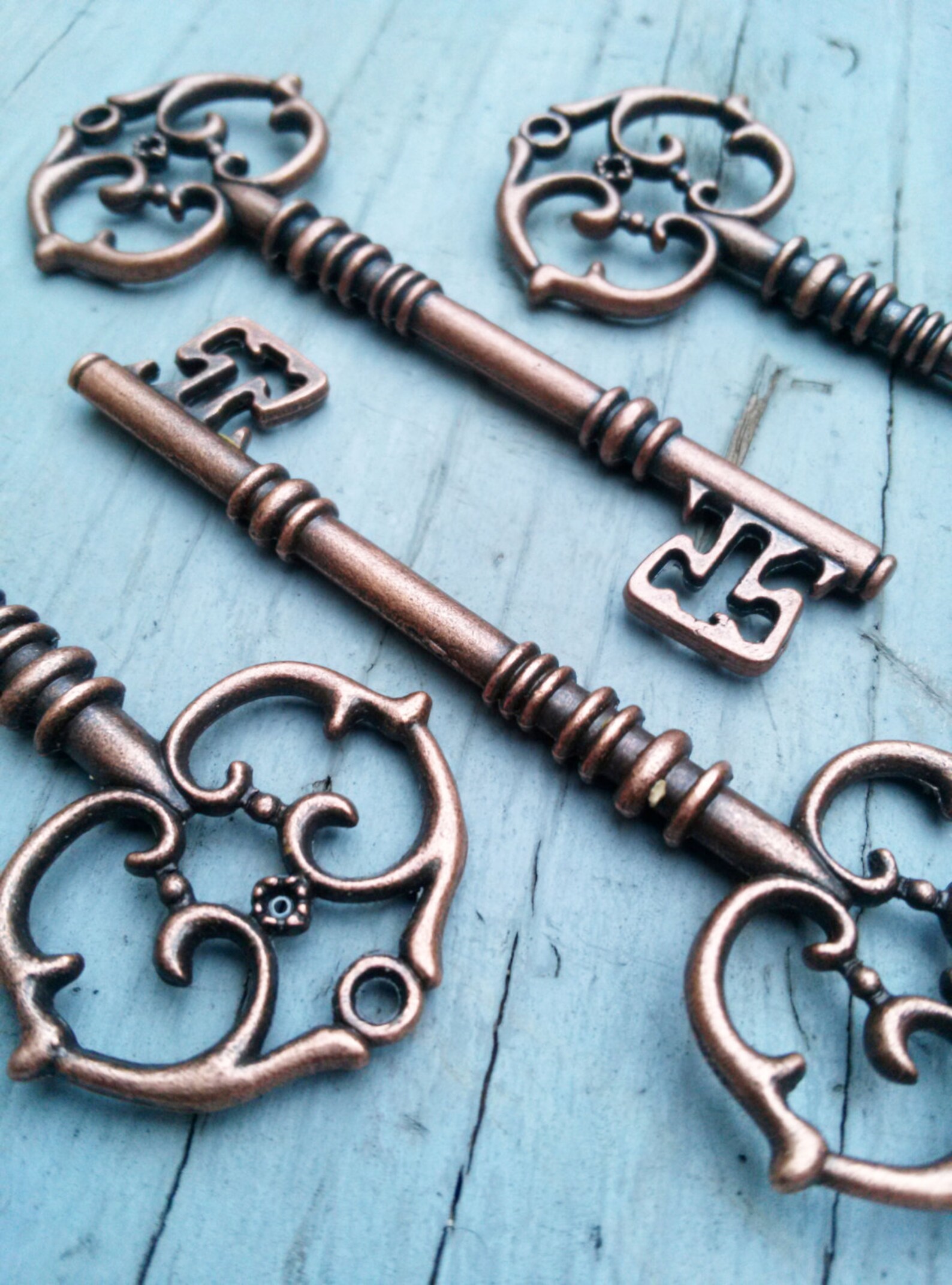 Skeleton Keys Bulk 4 Large 3.25 Steampunk Keys Wedding - Etsy