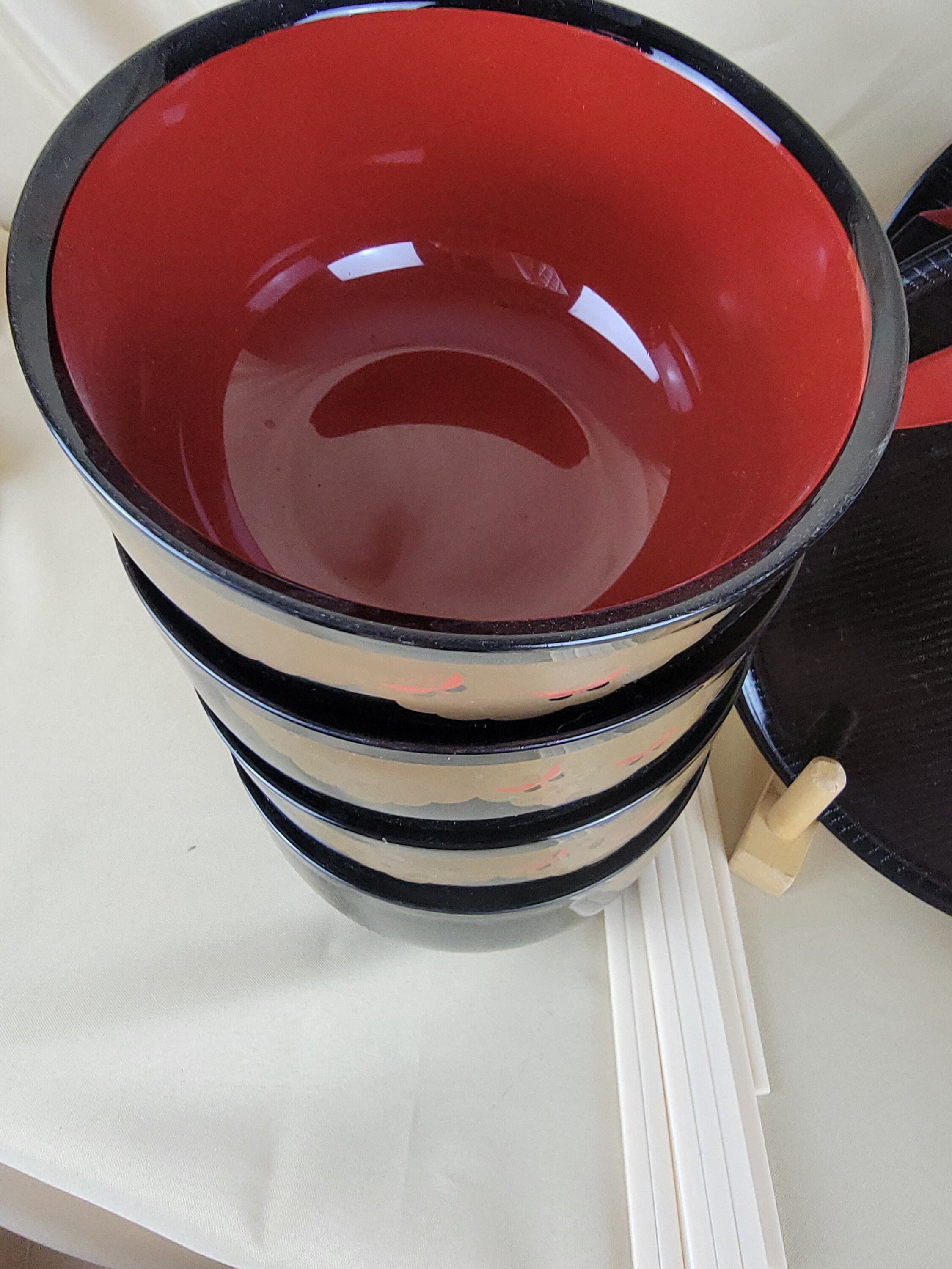 Japanese Lacquerware Bowls, Plates, and Chopsticks, Set for 5. Clouds ...