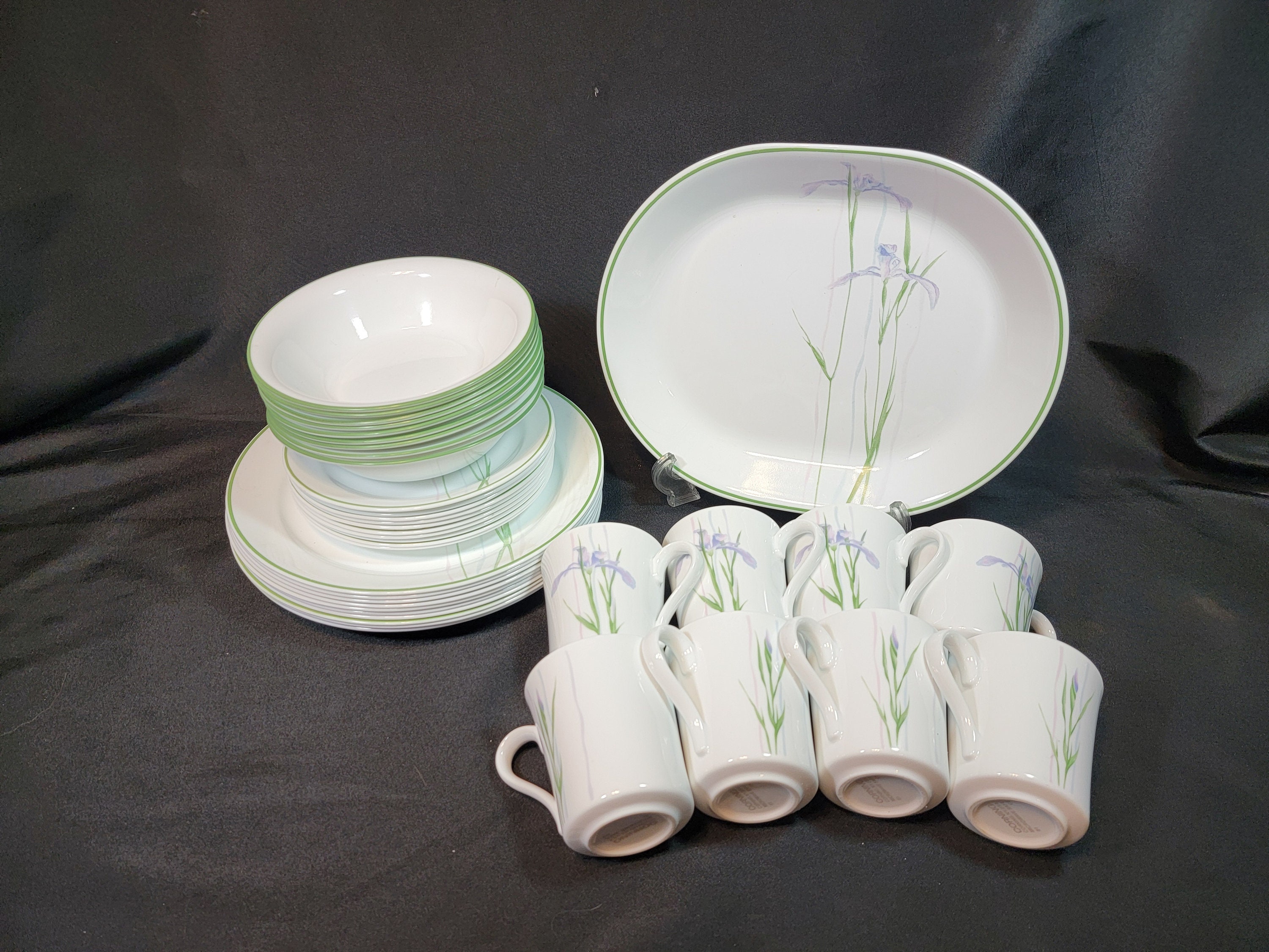 Corelle Shadow Iris Dinnerware 33 Pieces, Service for 8 - Etsy
