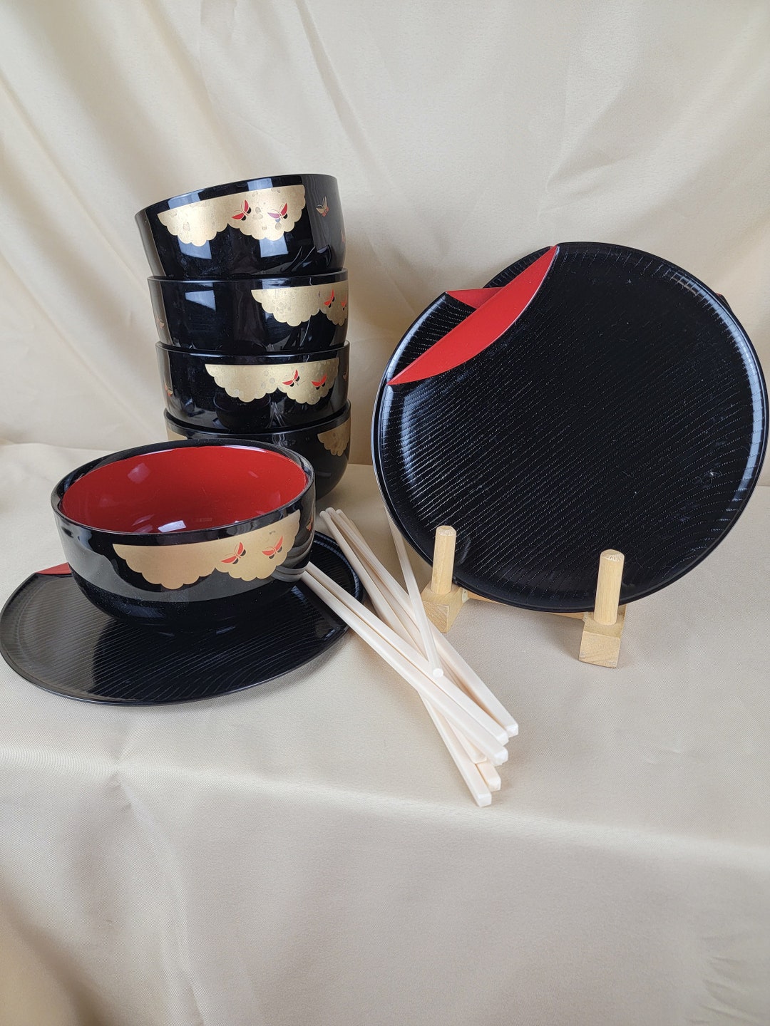 Japanese Lacquerware Bowls, Plates, and Chopsticks, Set for 5. Clouds ...