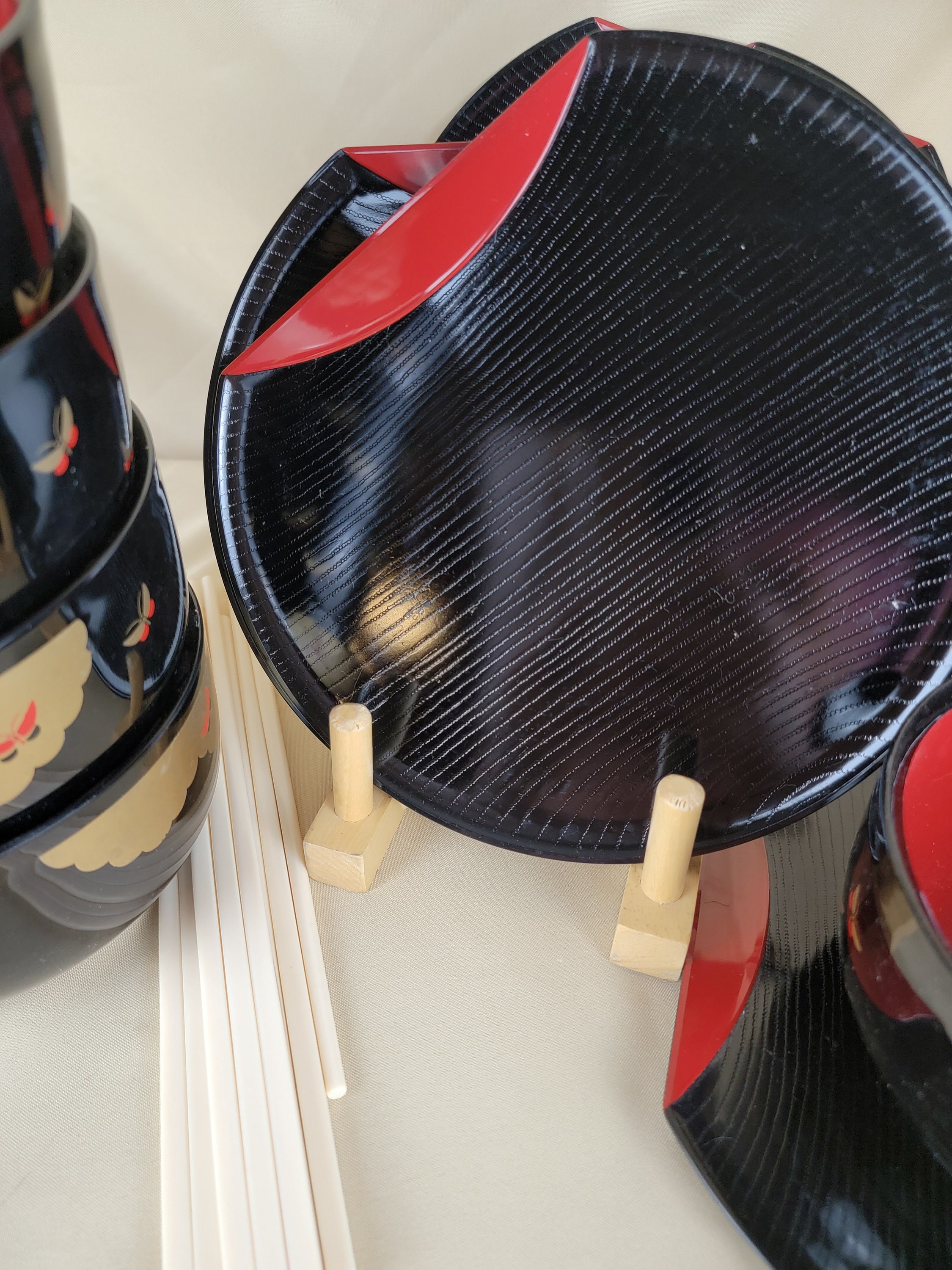 Japanese Lacquerware Bowls, Plates, and Chopsticks, Set for 5. Clouds ...