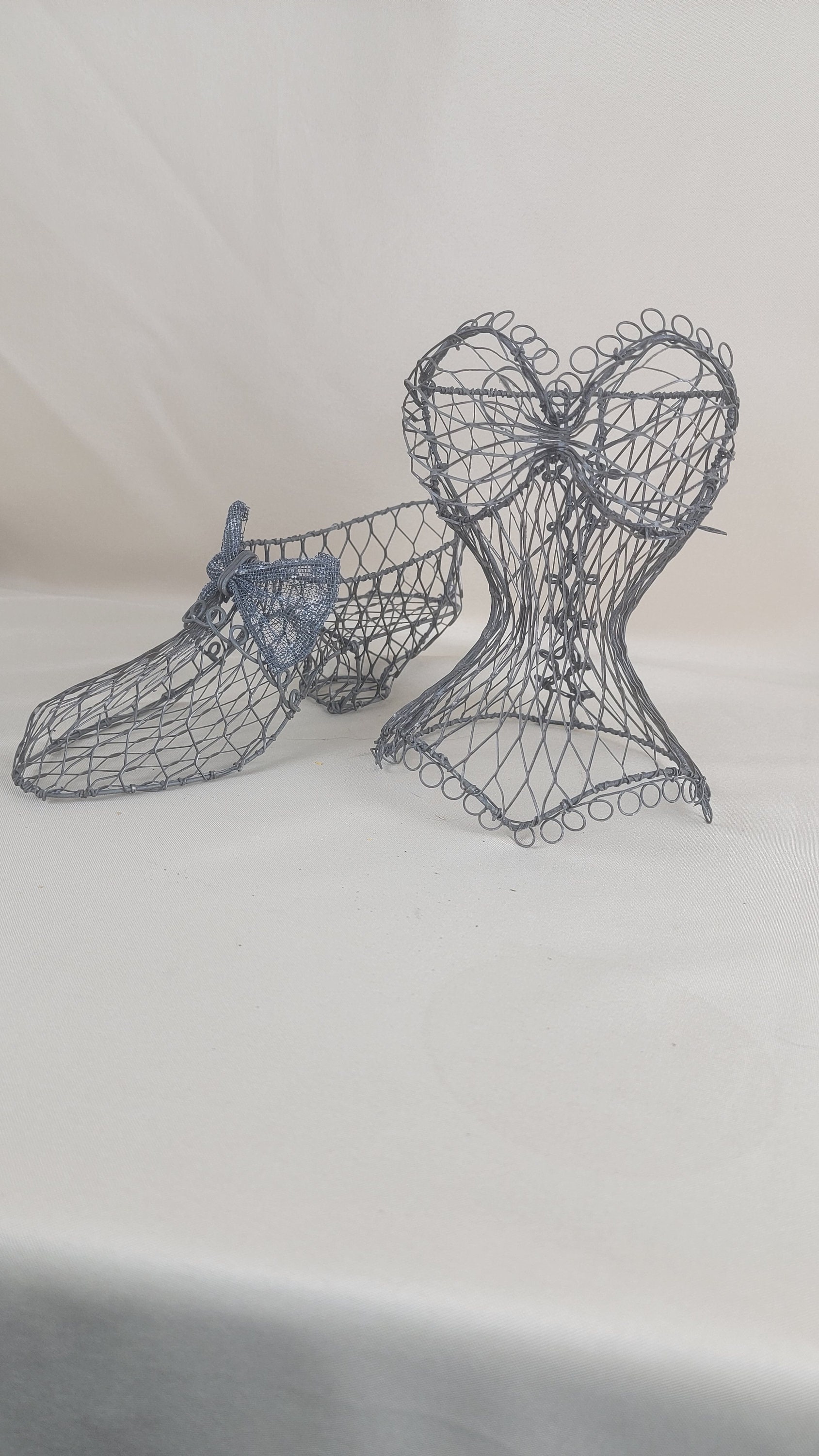 French Wire Art of Corset and Shoe - Etsy