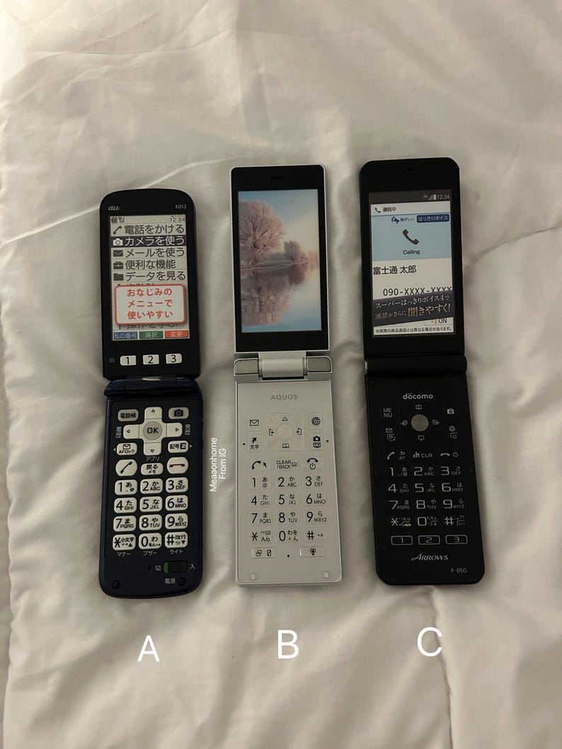 2000s Style Japanese Mock-up Flip Phones - Etsy