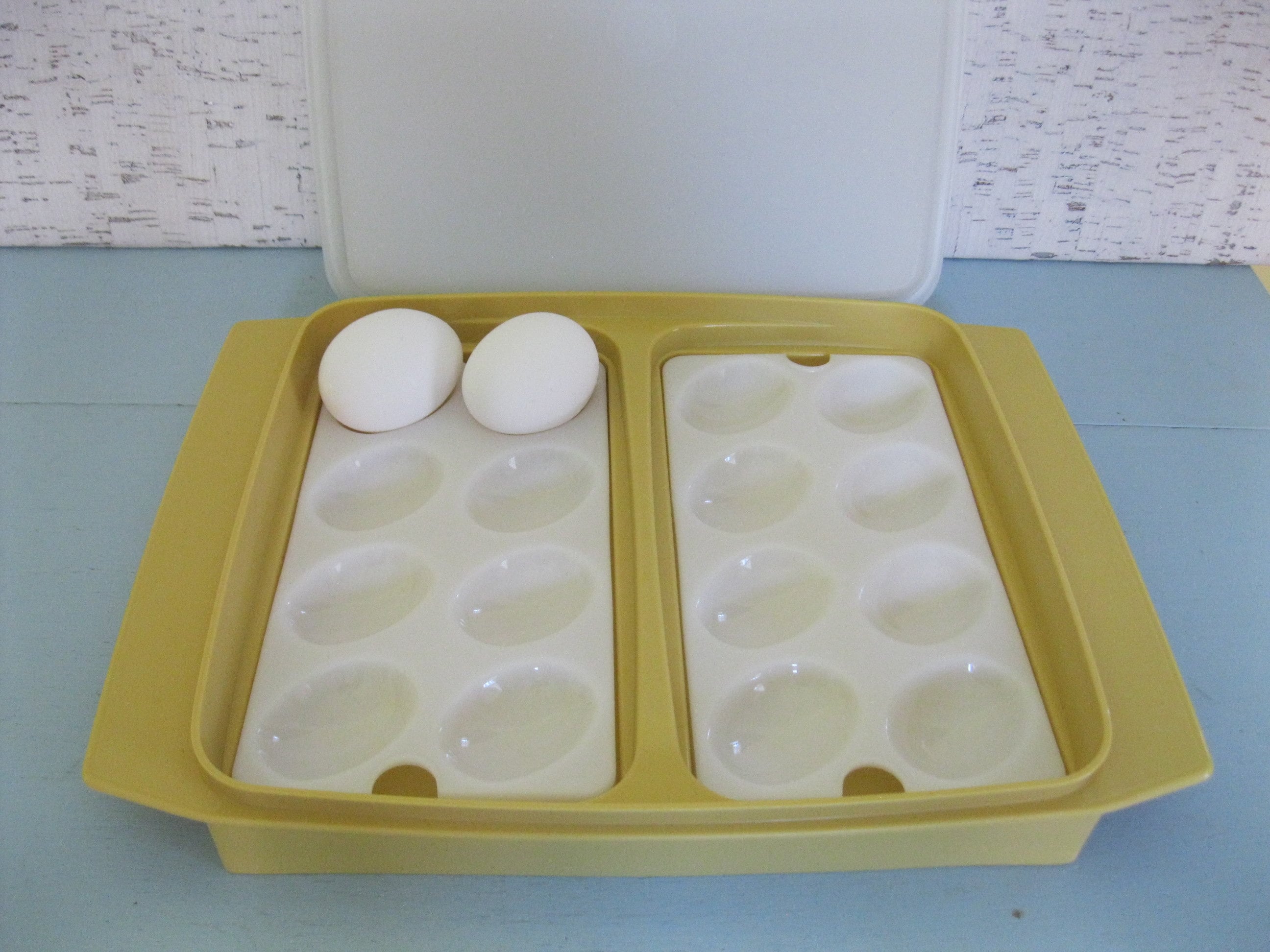 Tupperware Deviled Eggs Golden Harvest Vintage Container - Etsy