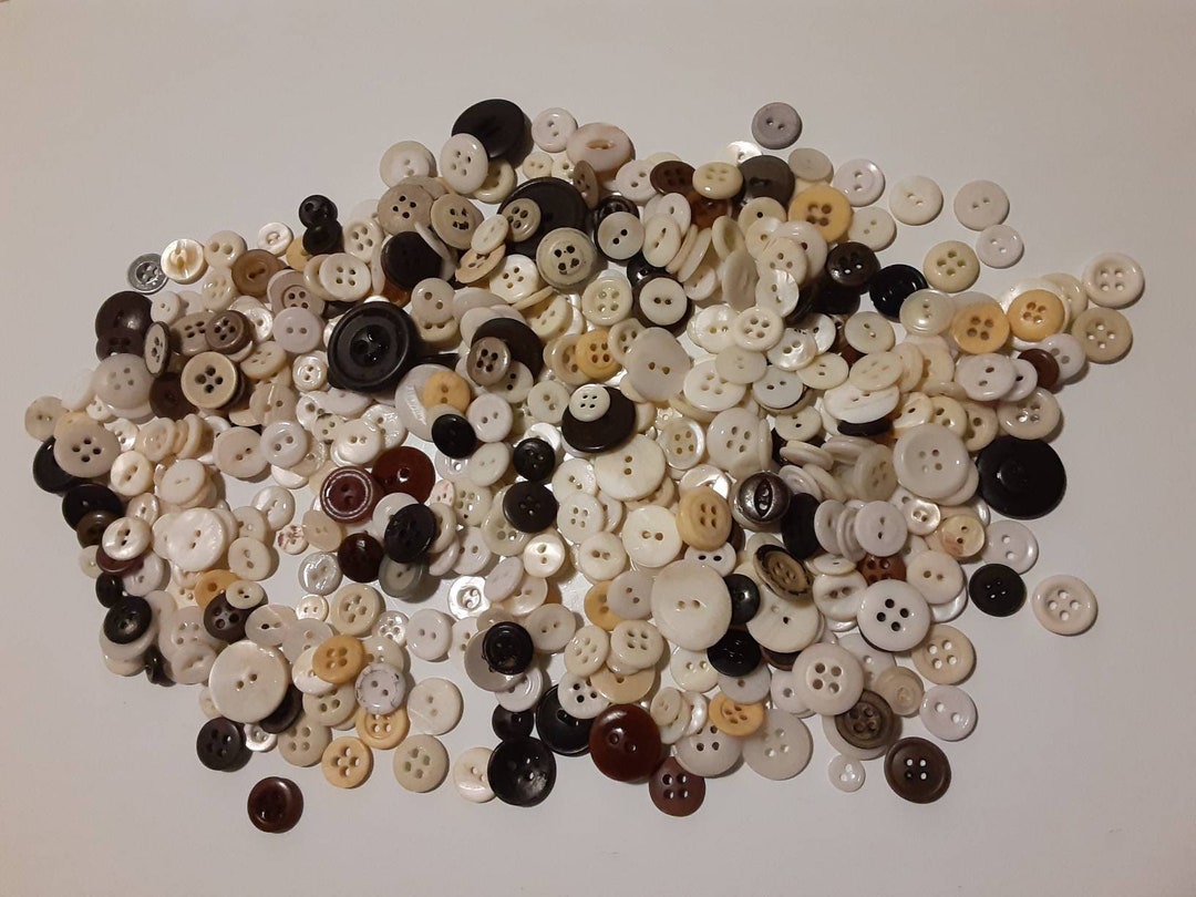 500 Vintage Buttons, Includes Antique Corset Underwear Buttons ...