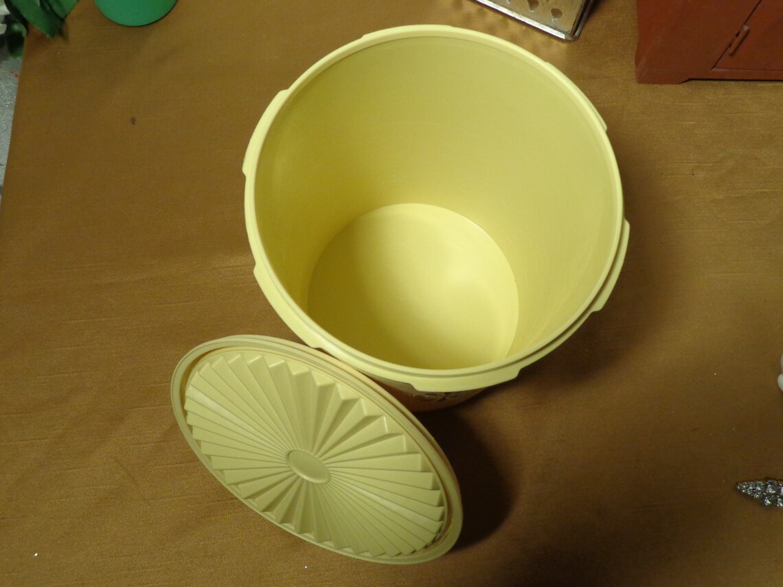 Tupperware Yellow Canister 807 Tupperware Sugar Container - Etsy