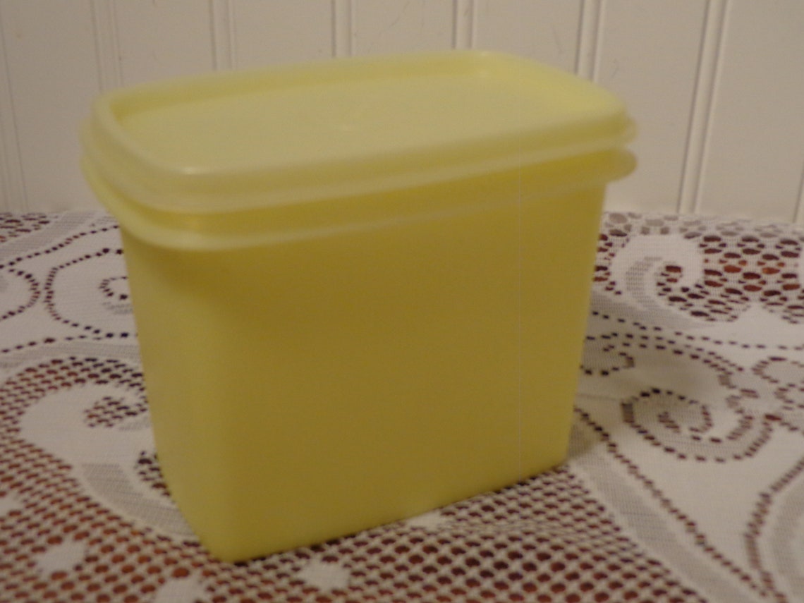Tupperware Shelf Saver Container in Yellow Tupperware - Etsy