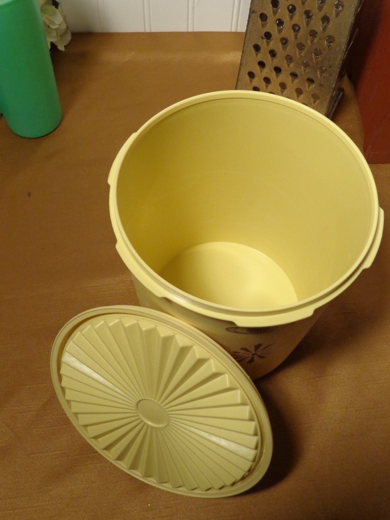 Tupperware Yellow Canister 807 Tupperware Sugar Container - Etsy