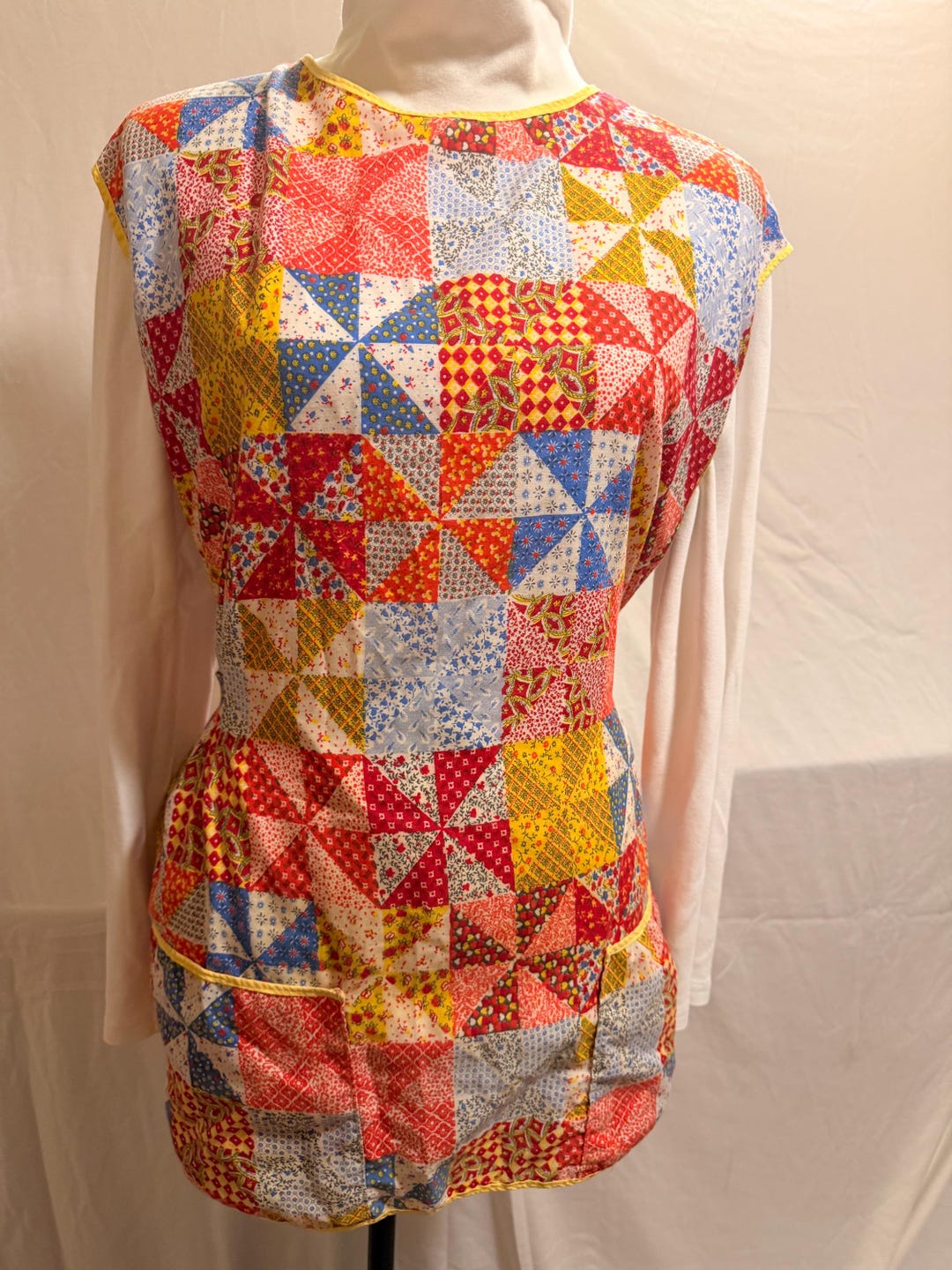 Vintage Apron. Classic 1960 1970 Era Pocket Apron. Patchwork (174) - Etsy