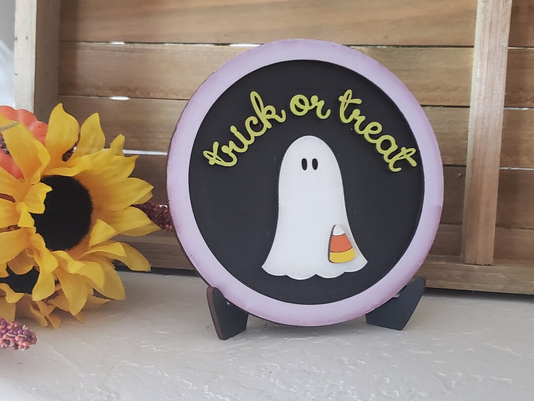 Trick or Treat Mini Round Sign - Ghost - Fall Pumpkin - Fall Deocr ...