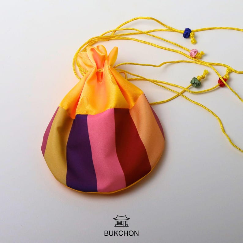 Korean Traditional Lucky Pouch – Handmade Bokjumeoni Gift Bag - Etsy