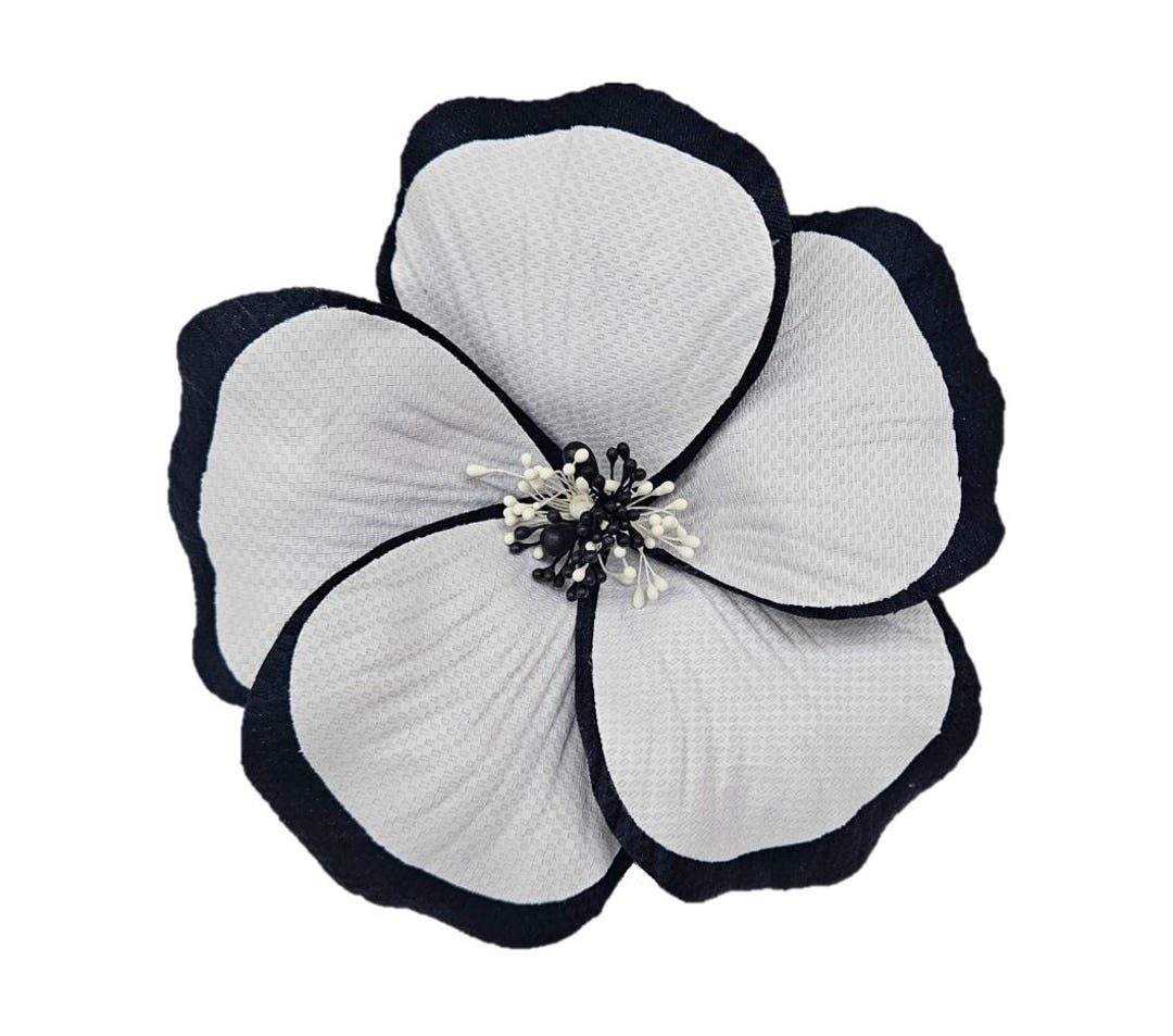 M&S Schmalberg 6" Cotton Pique Overlay Hibiscus White + Navy With ...