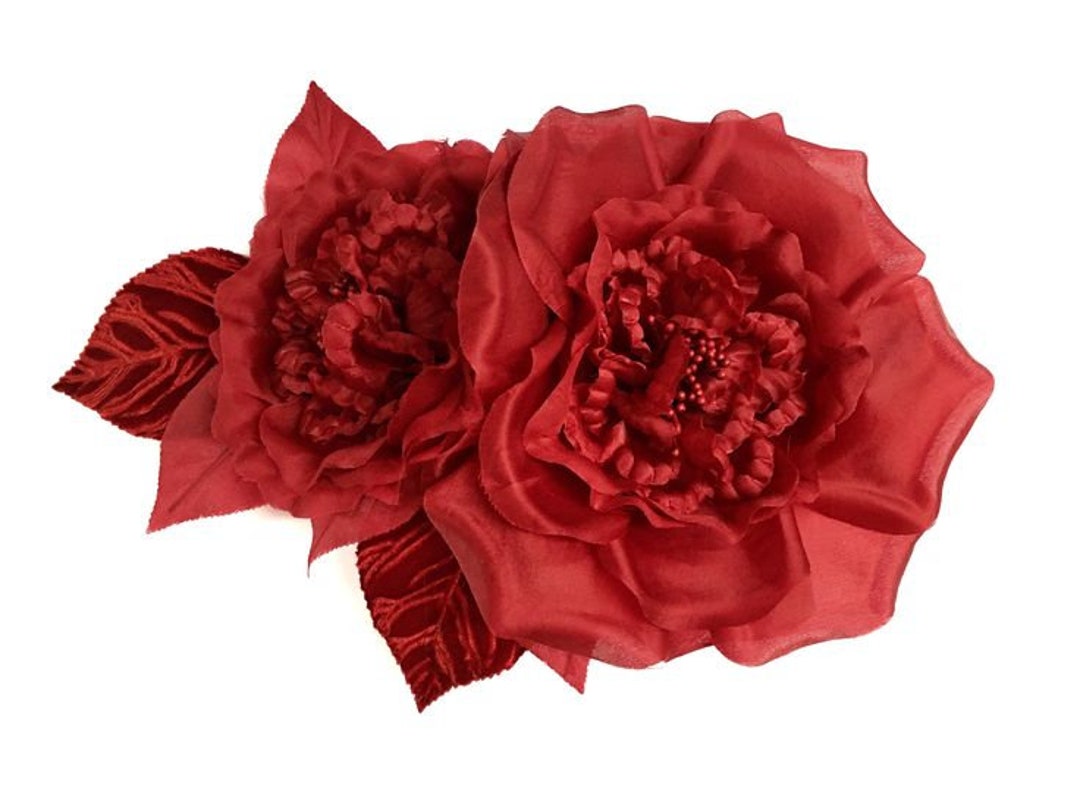 10" Couture Flower Garland - Opened Roses and Hand-wired Leaves All ...