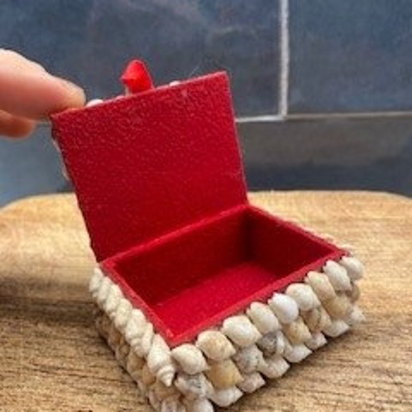 Shell Box - Etsy
