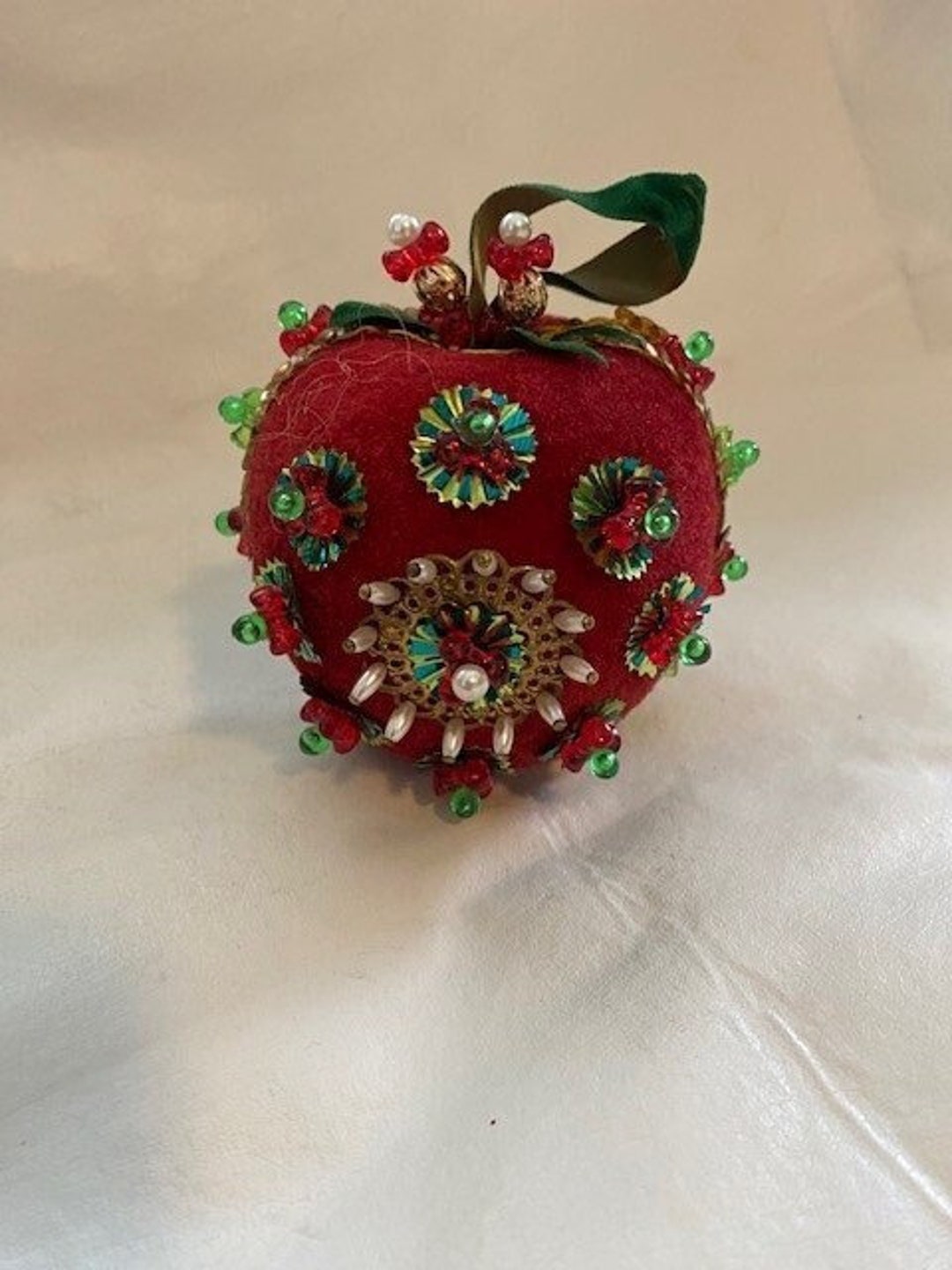Vintage Beaded Red Apple Push Pin Ornament, Vintage Ornament, Christmas ...