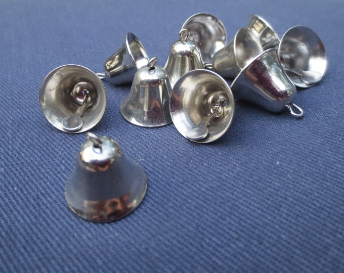 10 Mini Silver Tone Bells, Vintage, 1/2 In. - Etsy