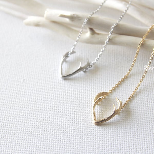 Collarbone Necklace - Etsy