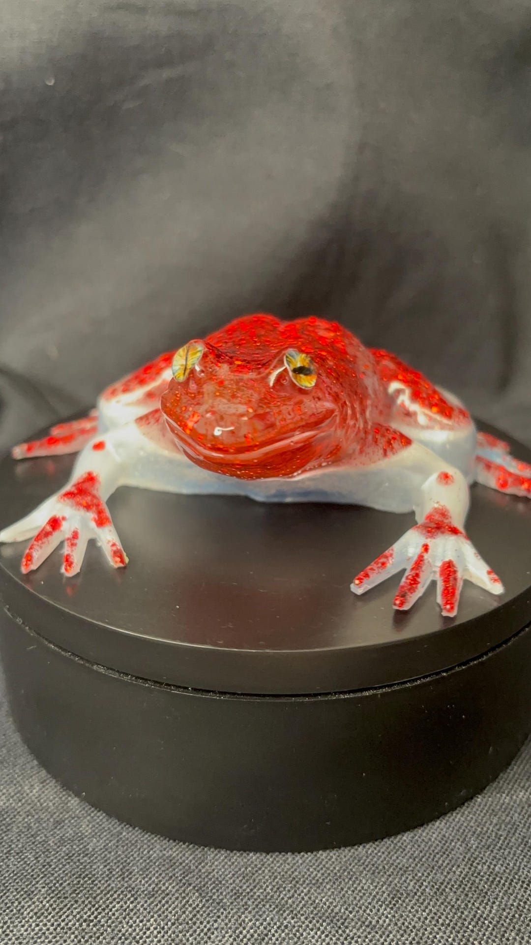 3D Frog, Resin Frog, Clear, Translucent Red Glitter With Pearl White ...