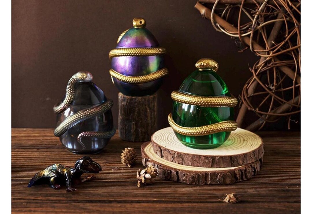 Custom Snake-wrapped Resin Jar: Gothic Trinket Box, Serpent Decor - Etsy