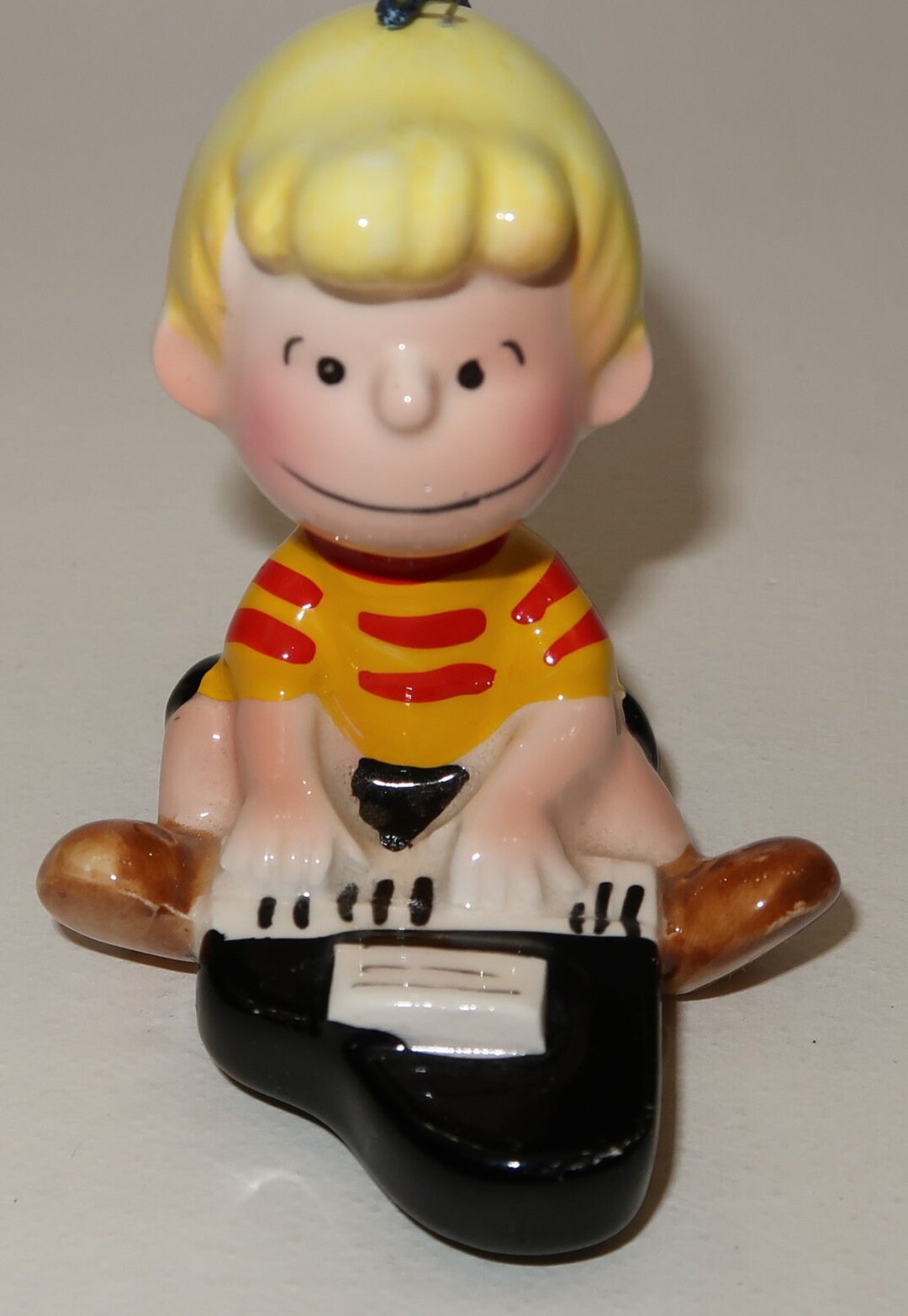 Vtg Linus Ceramic Christmas Ornament - Etsy