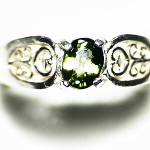 Green Tourmaline Ring, Size 7 Ring Silver (0.66 Ct) Faceted Oval Silver ...