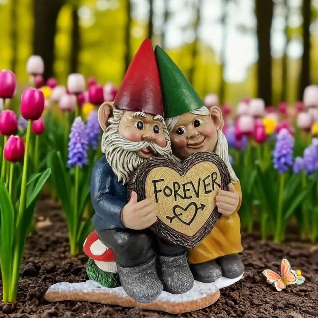 Couple Gnomes Statue: Loving Garden Decor for Anniversary or Wedding - Etsy
